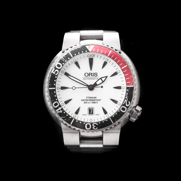 Oris Divers Titan Date - Full Lume Dial – FiveFortyFive
